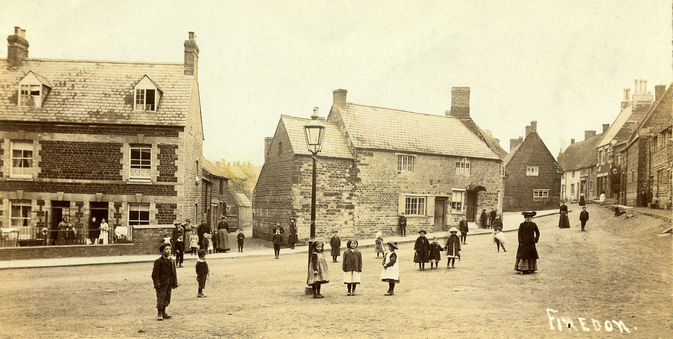 Streets – From Tingdene to Finedon