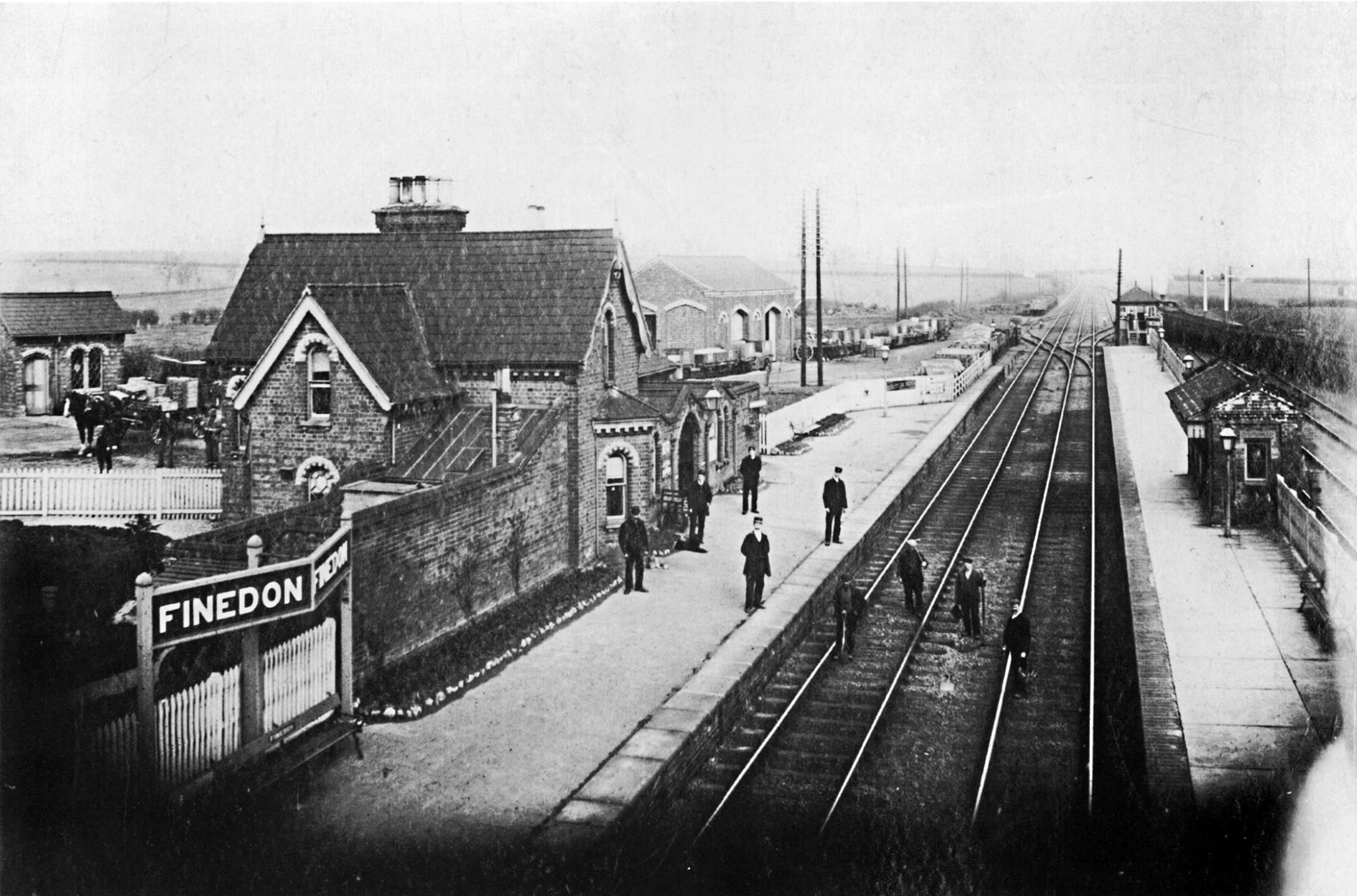 Landmarks – From Tingdene to Finedon